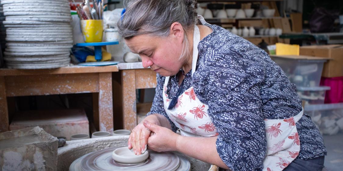 Artist Showcase - Alison Hanvey Pottery Demonstration | AND Culture